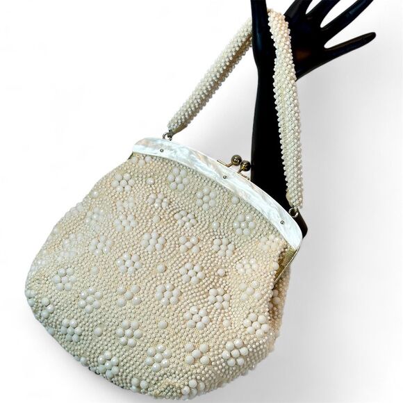 Vintage | Bags | 9450s Beaded Ivory Purse With Pearl Lucite Trim Kiss ...